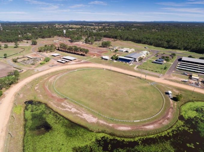 Maryborough Showground & Equestrian Park (CG) - Full Range Camping ...